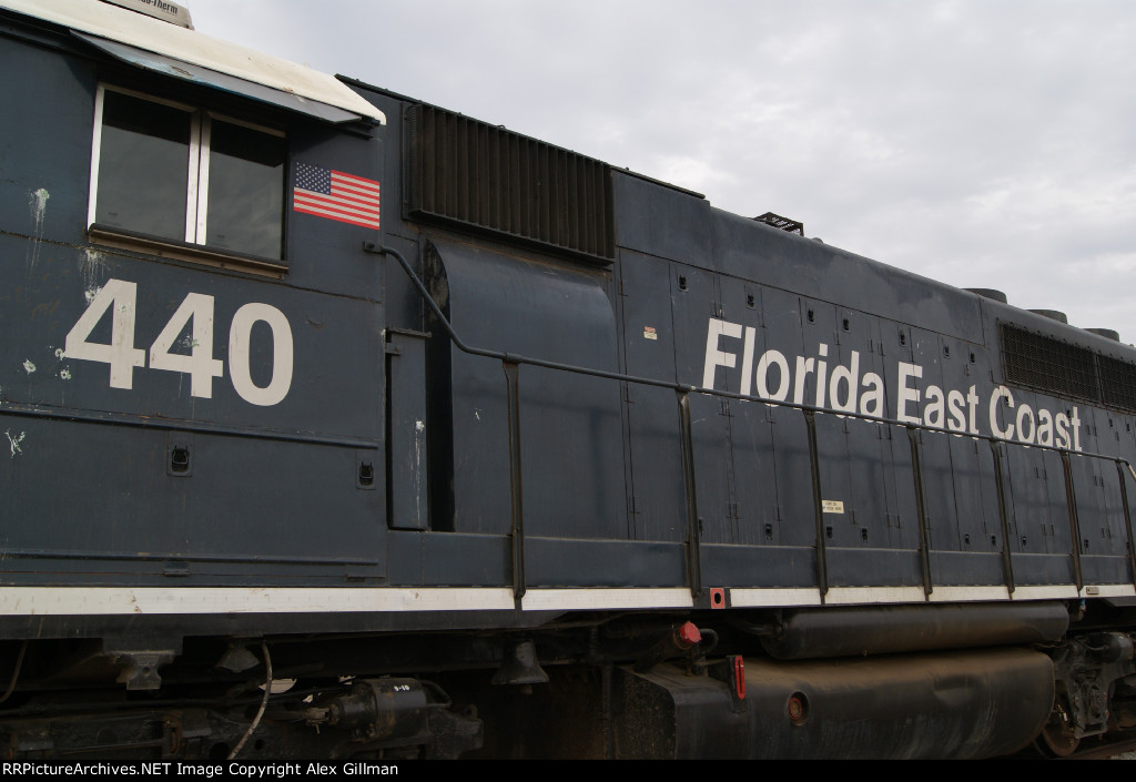 FEC 440 Cab, Side Shot